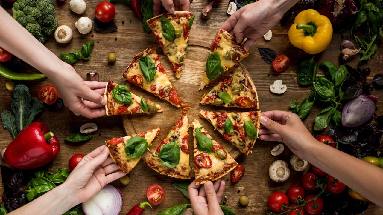 Roscoes Pizza Place | Innisfail